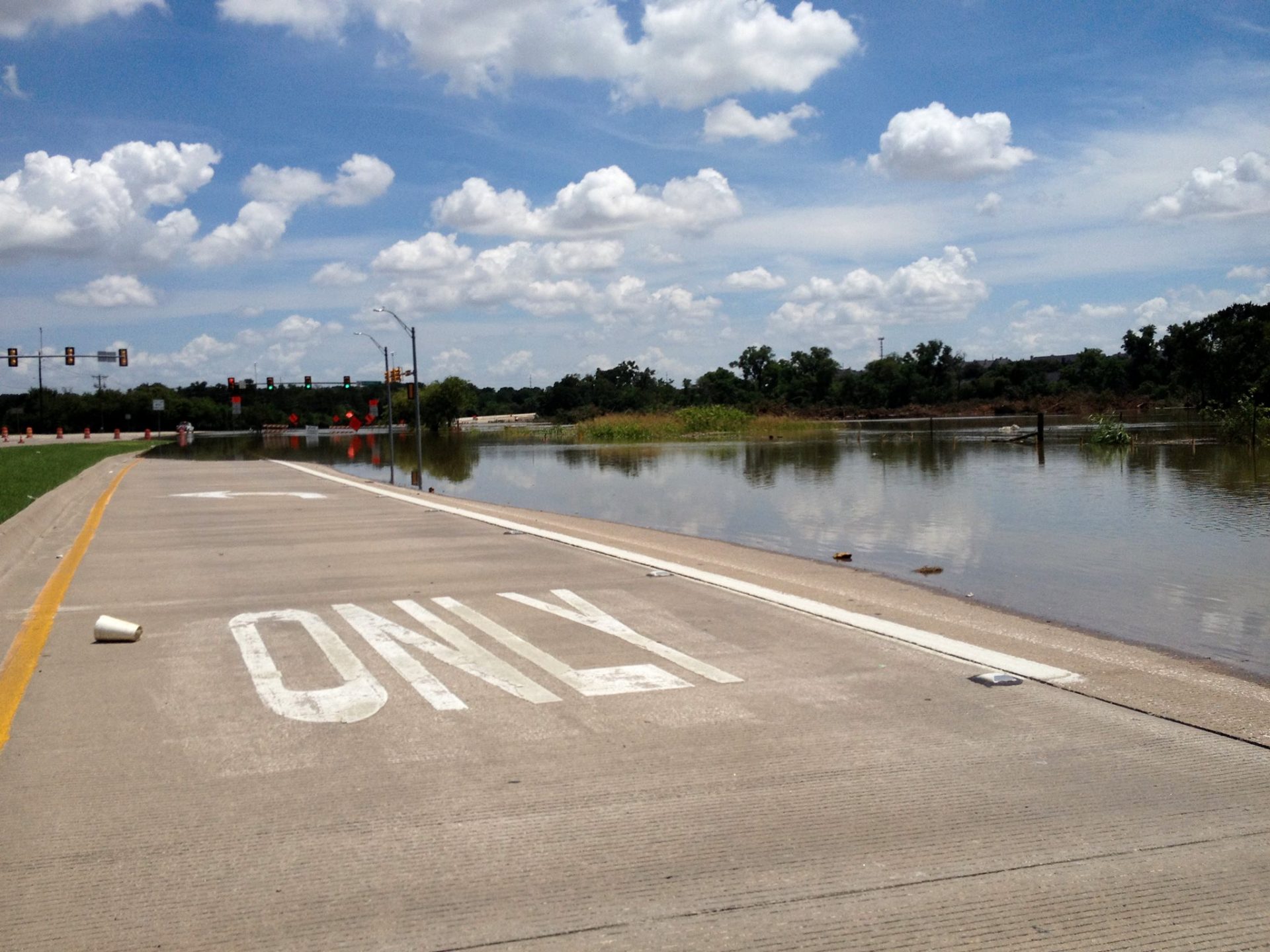 PHOTOS: Flooding closes FM 2499 in Flower Mound - Cross Timbers Gazette ...