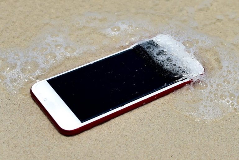 What to do if your phone or computer gets wet - Cross Timbers Gazette ...