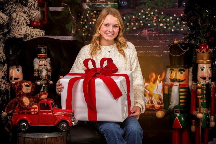 Lantana teen cancer survivor receives scholarship - Cross Timbers Gazette | Southern Denton ...