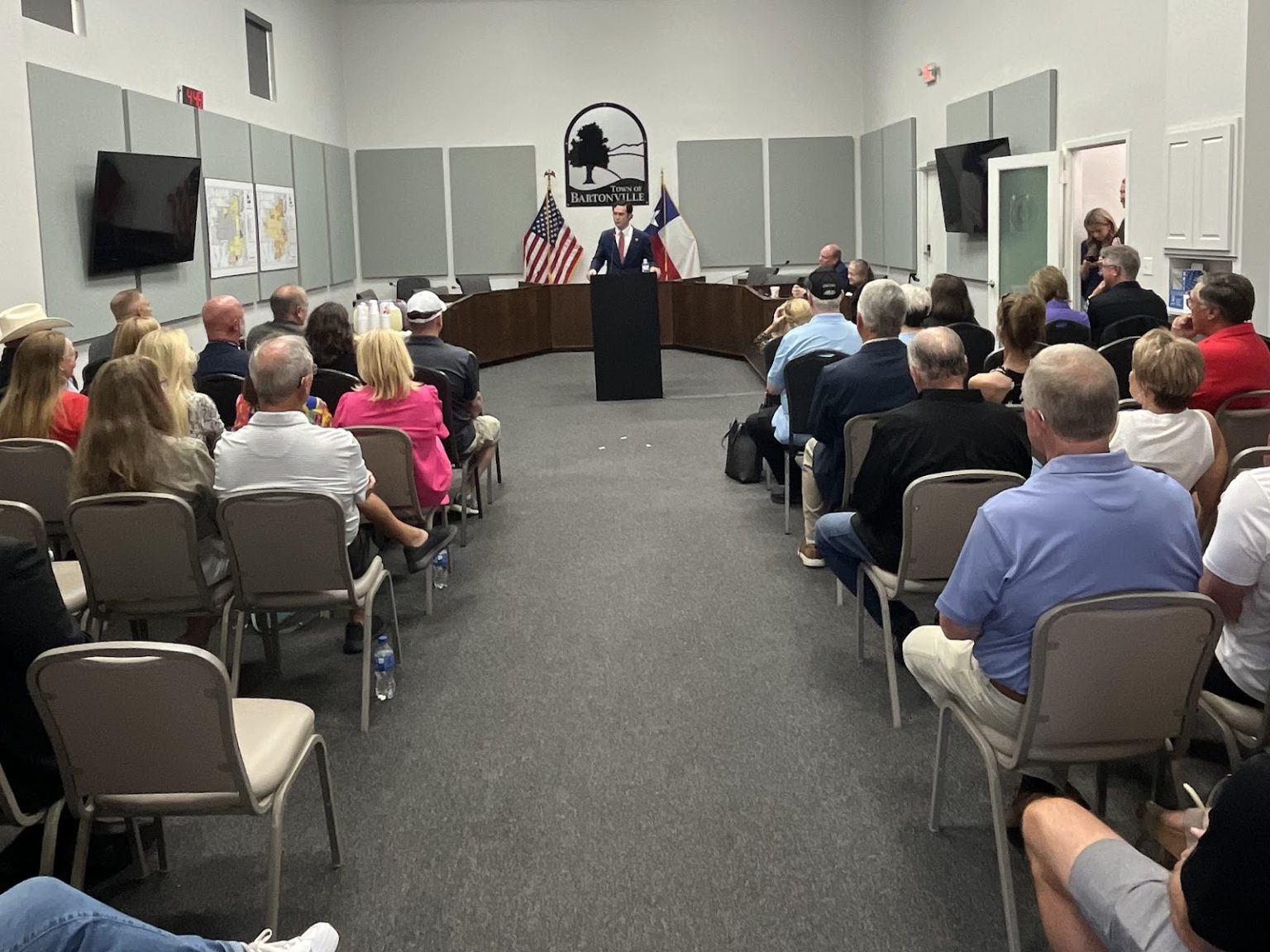 Congressman Gill hosts town halls throughout southern Denton County ...