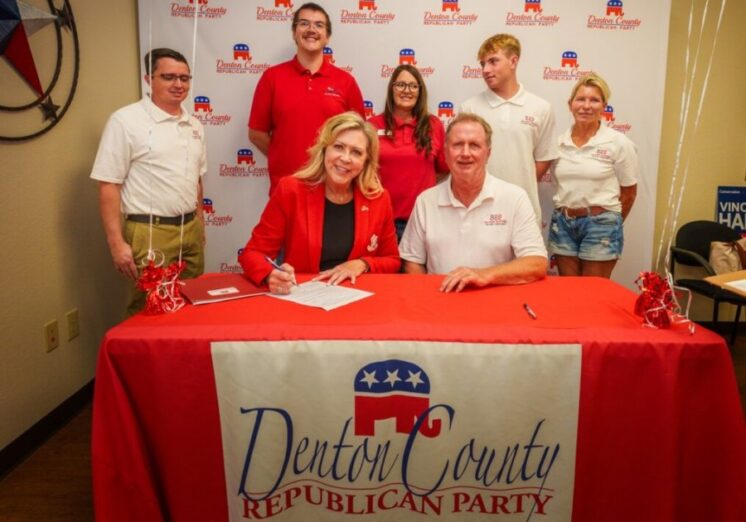 Bartonville rancher Valerie Roehrs files for Denton County Commissioner ...